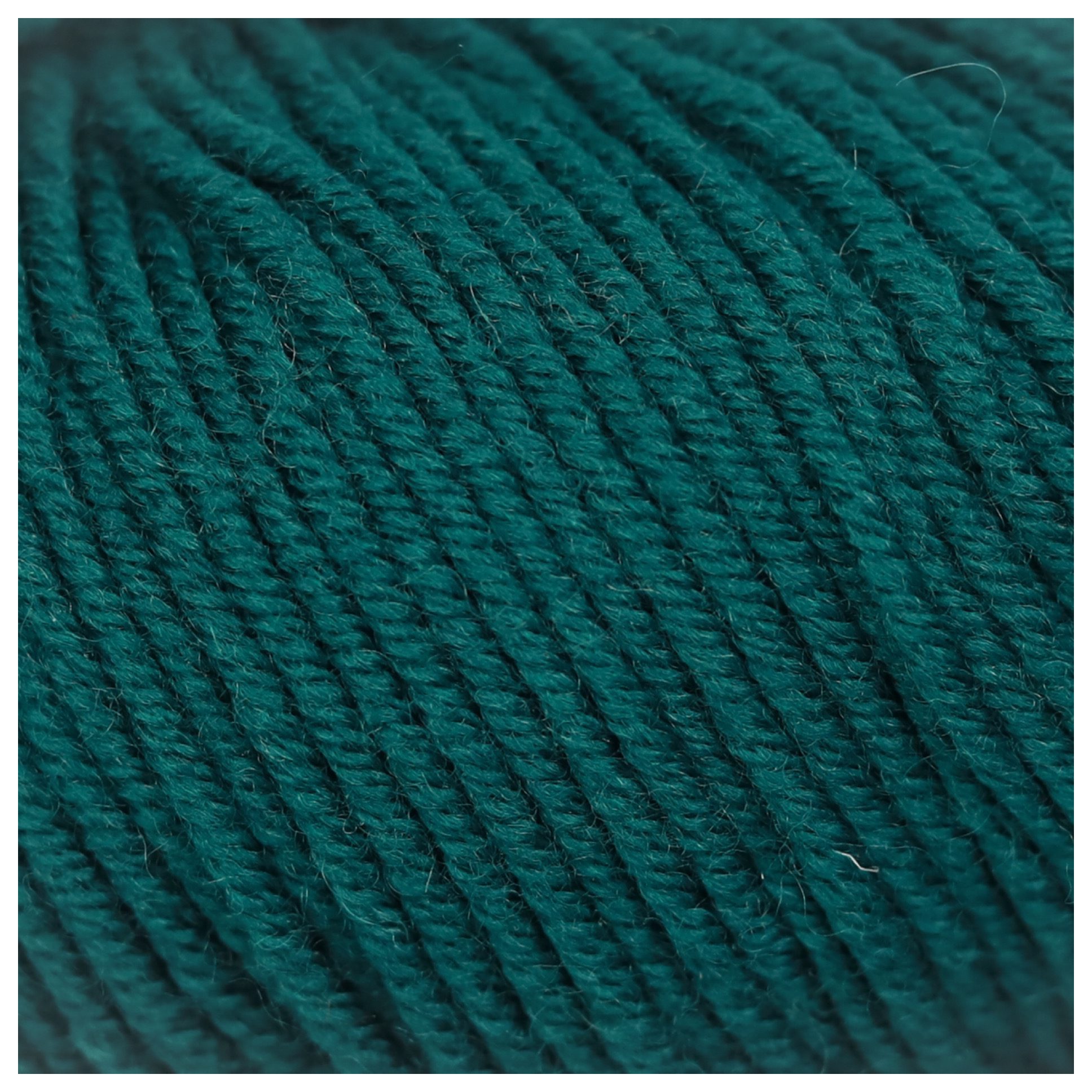 Fabric and Yarn sale › Miss Harry Yarn, Patterns and Fabric Sale